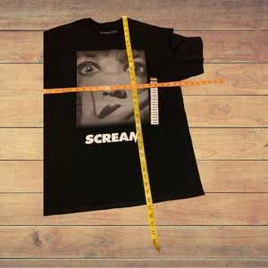 Hot Topic | Shirts | Fright Rags Ghostface Scream Horror Movie Cover ...